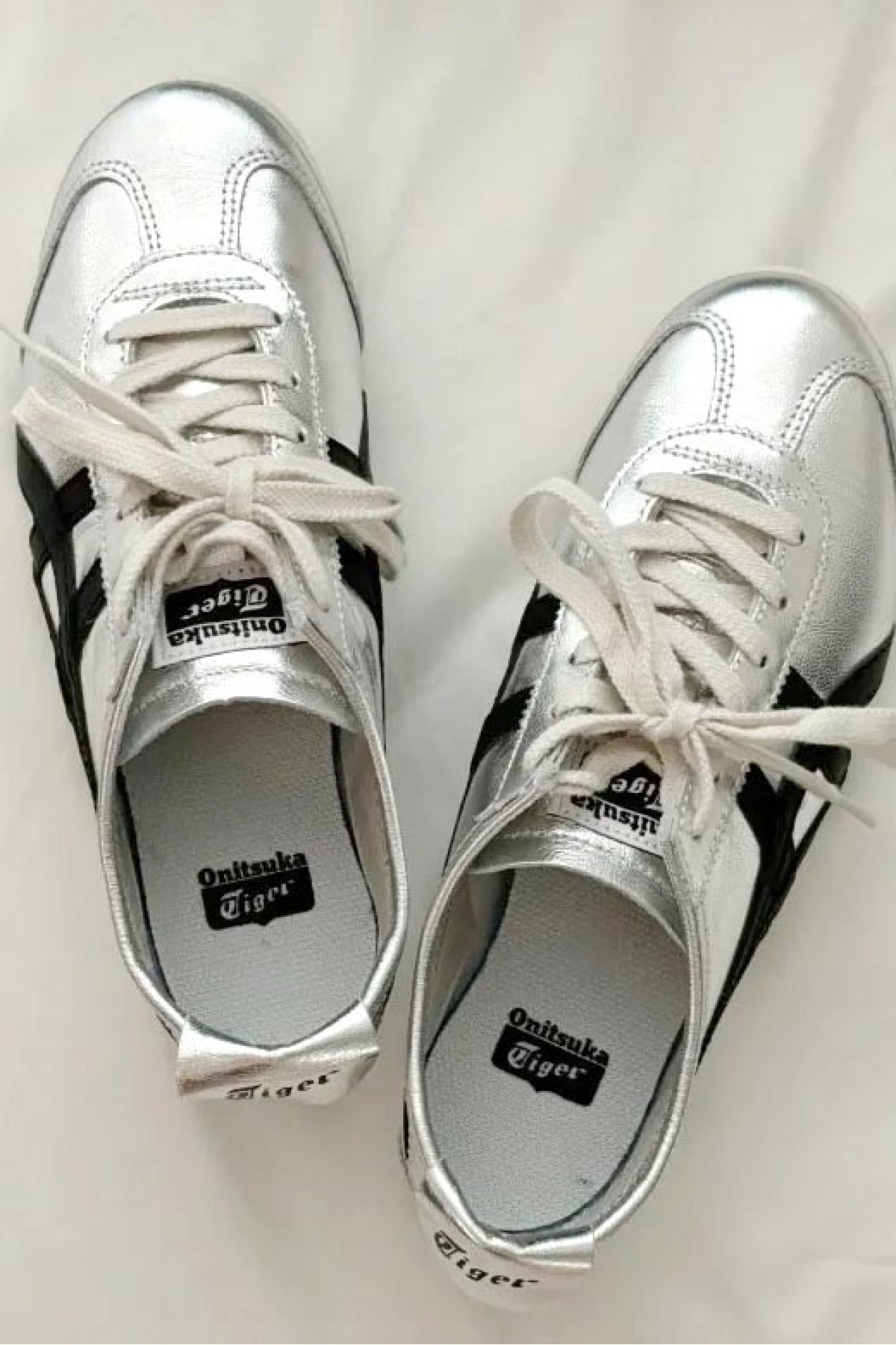 Tiger Onitsuka Mexico 66 銀黑